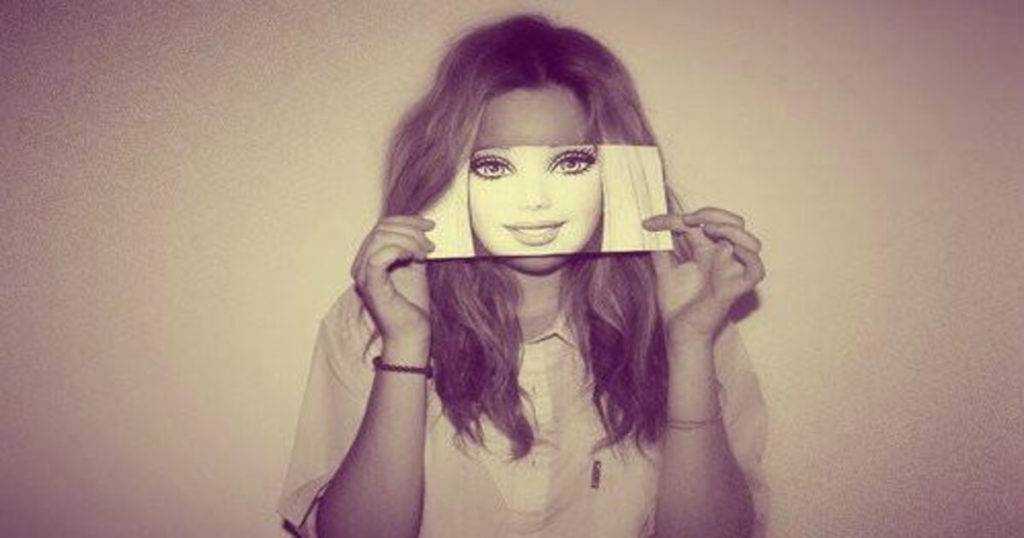 Does Social Media Affect Beauty Standards? | Body Image Issues